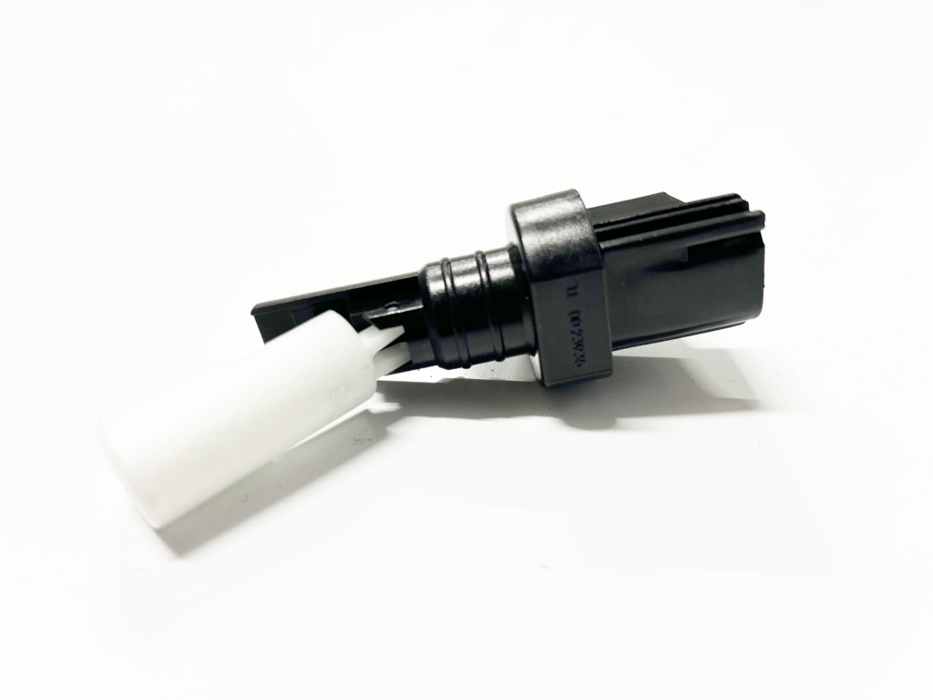 X350 WASHER BOTTLE LEVEL SENSOR - C2S4061 - Jaguar Spares North East